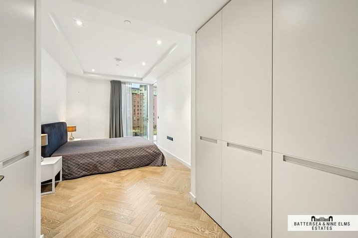 1 bedroom Apartment for sale in Fladgate House, Battersea Power Station ...